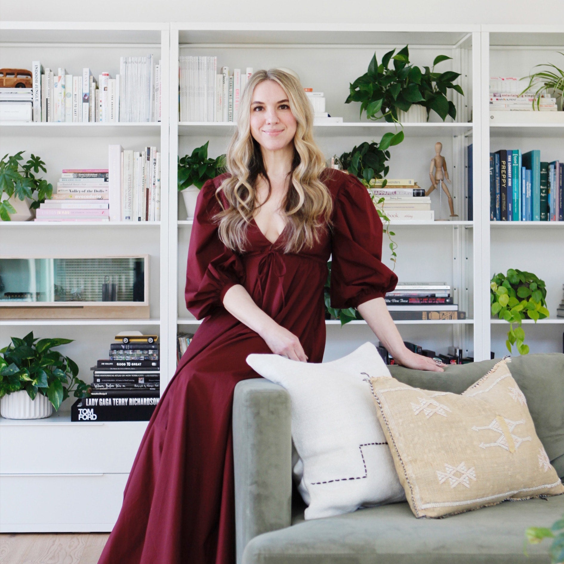 6 THINGS WITH AMY PIGLIACAMPO – INK + PORCELAIN