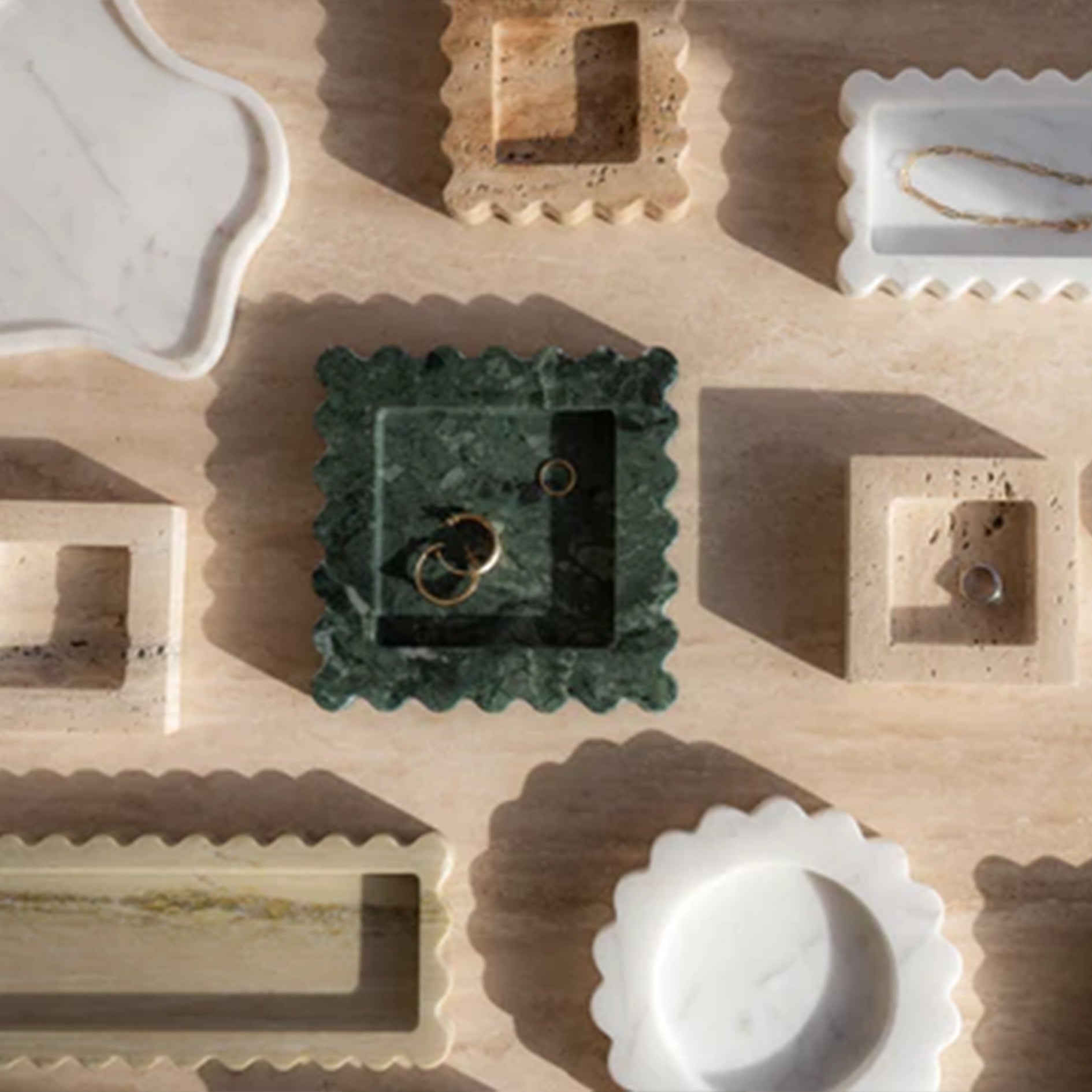 DECORATE YOUR LIVING SPACE WITH FUNCTIONAL TRAYS – INK + PORCELAIN