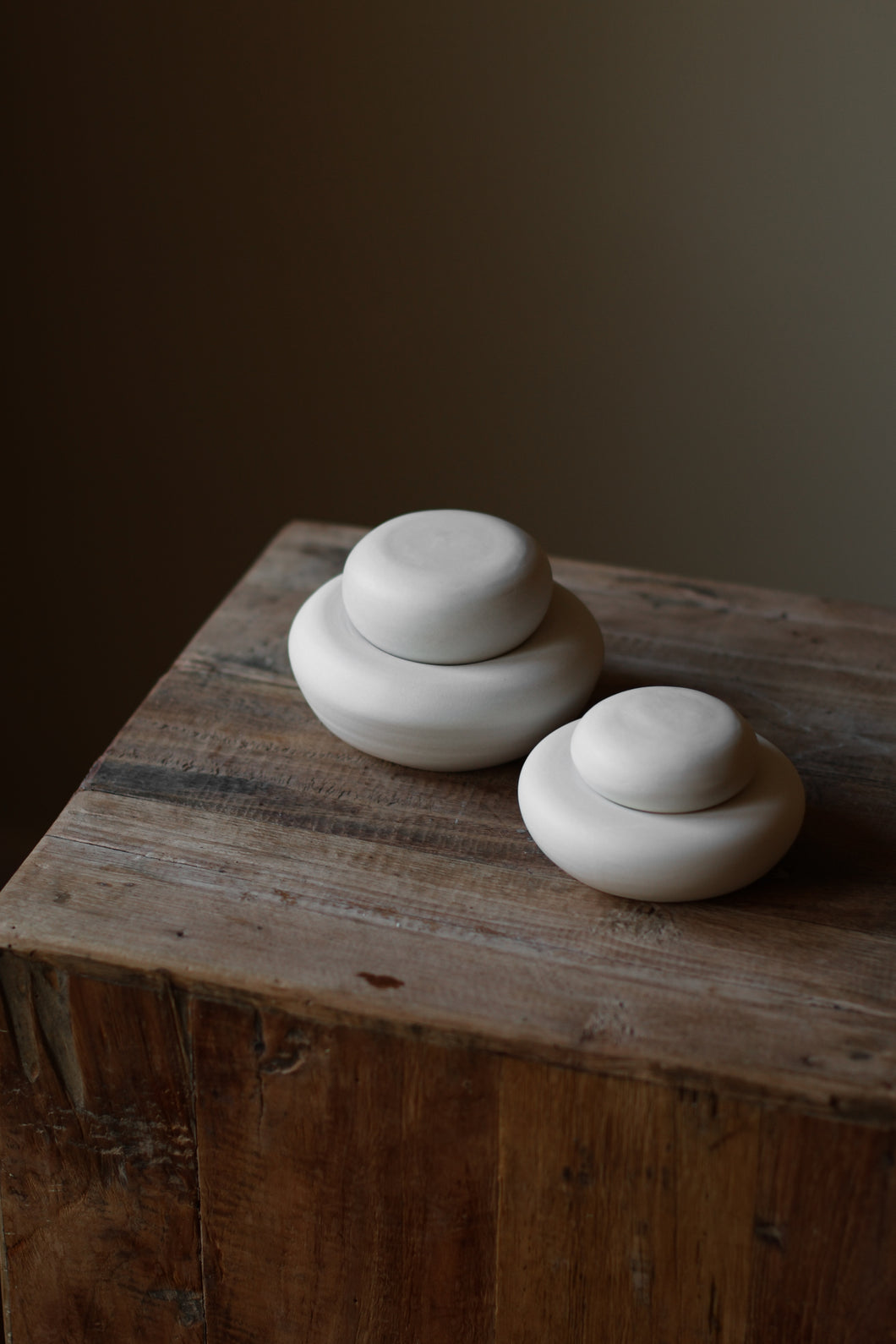 CREAM STONE JARS – INK + PORCELAIN